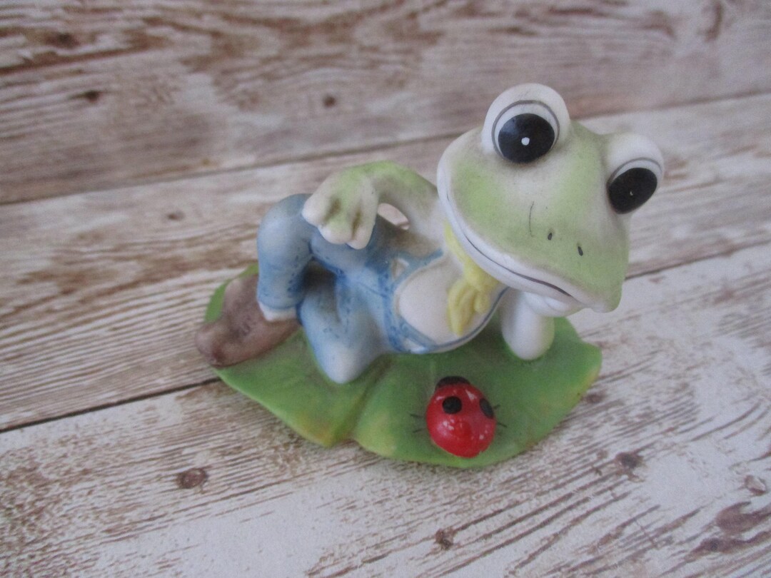 Homco Frog Figurine 1447 Lounging on Lily Pad With Beetle Replacement ...