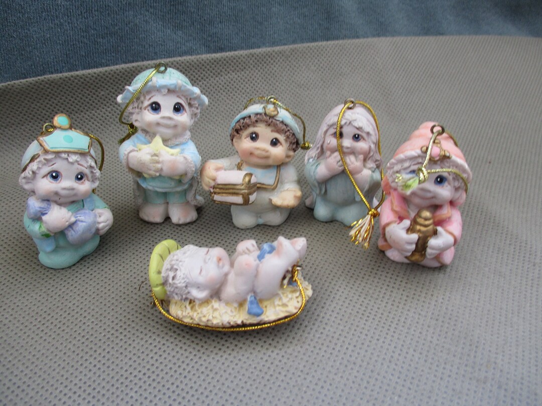 Vintage Giftco Nativity Set ,christmas Tree Ornaments ,2001 Small ...