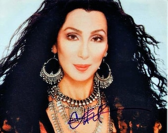 CHER SIGNED PHOTO Cherilyn Sarkisian Sonny & Cher Witches of Eastwick W ...
