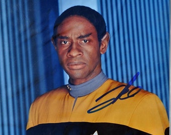 STAR TREK VOYAGER Cast Signed Photo X9 Kate Mulgrew, Robert Beltran ...