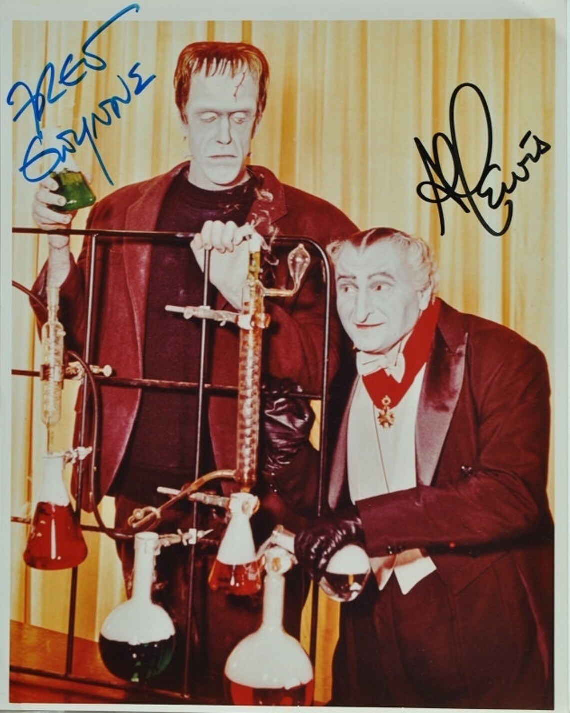 Munsters Cast Signed Photo X2 Fred Gwynne, Al Lewis W/COA - Etsy