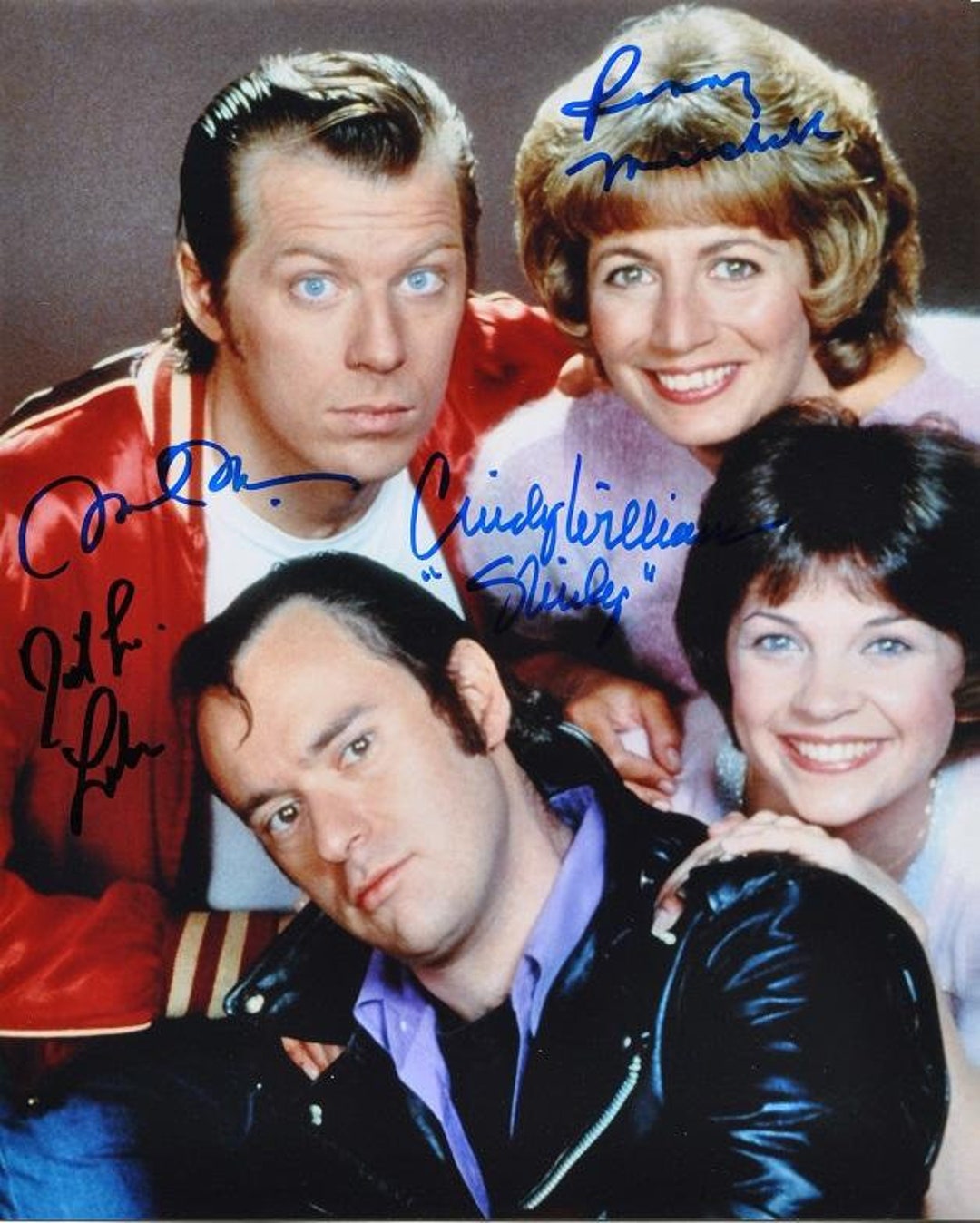 Laverne and Shirley Cast Signed Photo X4 - Penny Marshall, Cindy ...