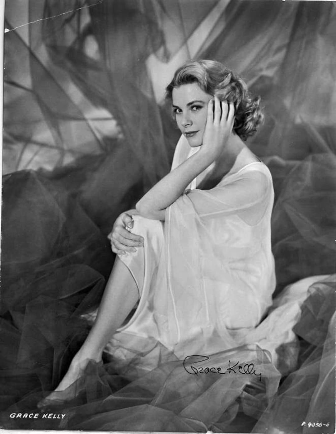 Grace Kelly Signed Photo - Princess Grace - the Swan - Mogambo 11"x 14 ...