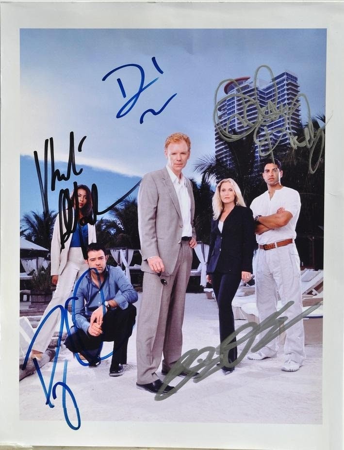 CSI Miami Cast Signed Photo X5 - David Caruso, Emily Procter, Adam ...