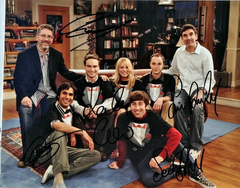 The Big Bang Theory Cast Signed Photo X5 - Johnny Galecki, Jim Parsons ...