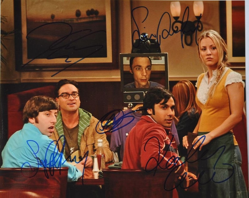 Big Bang Theory Cast Signed Photo X5 Johnny Galecki, Jim Parsons, Kaley ...