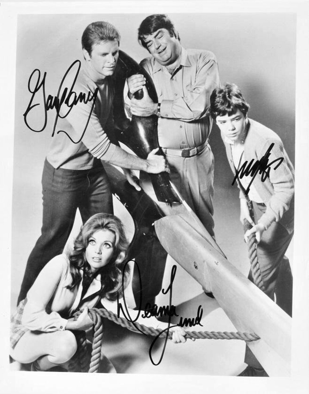 Land of the Giants Cast Signed Photo X3 – W/COA - Etsy Canada