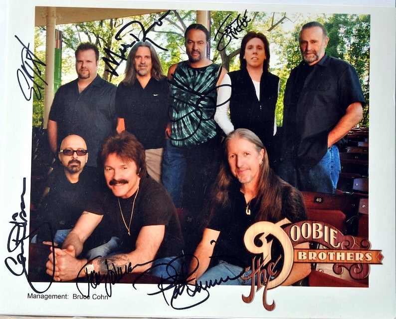 Doobie Brothers Signed Photo X7 - Patrick Simmons, John Mcfee, Tom ...