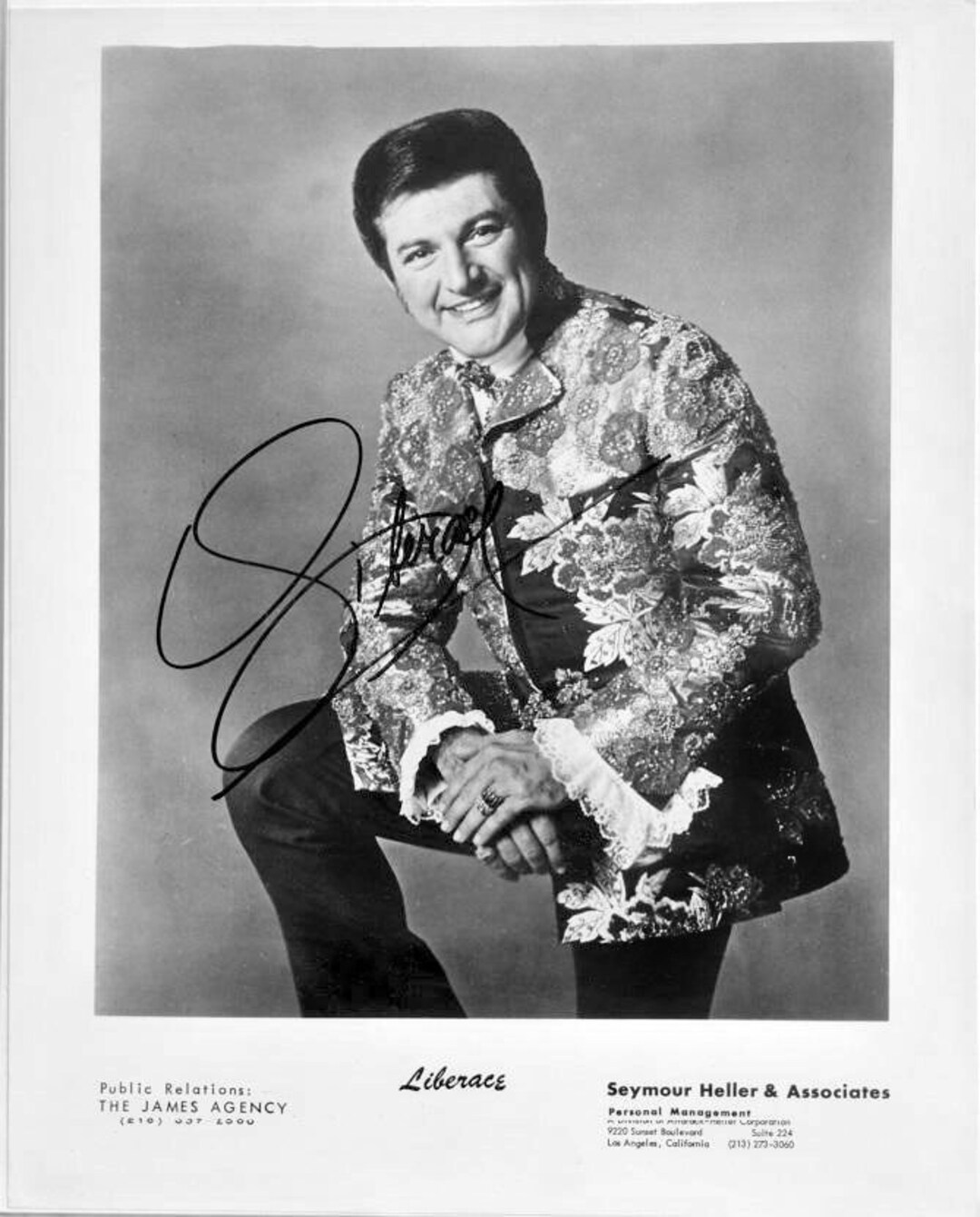 Liberace Signed Photo - W/COA - Etsy