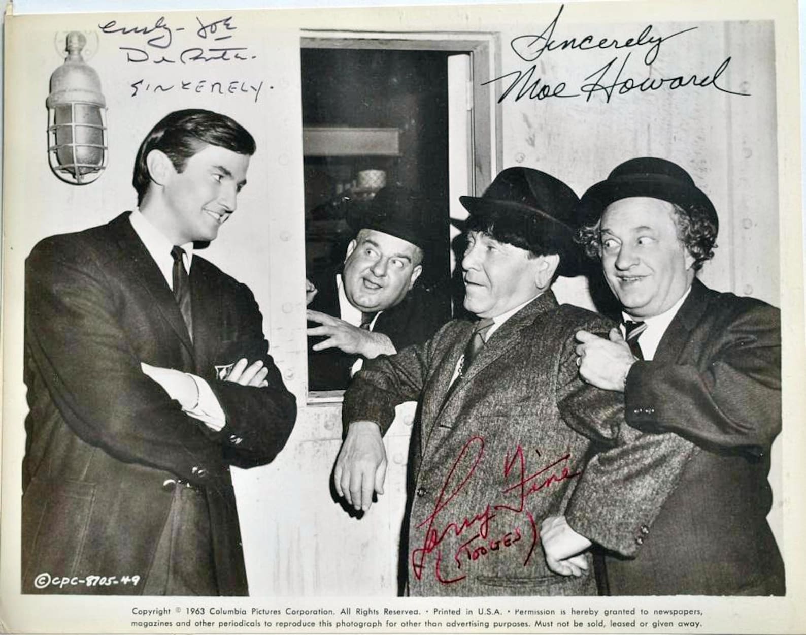 The Three Stooges Signed Photo X3 - Moe Howard, Larry Fine, Joe Derita ...