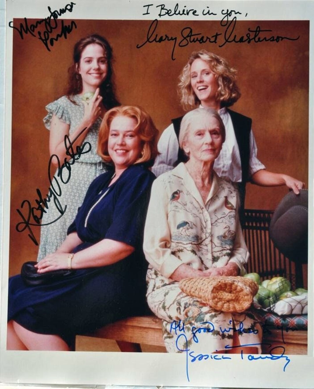 Fried Green Tomatoes Cast Signed Photo X4 – Jessica Tandy, Kathy Bates ...