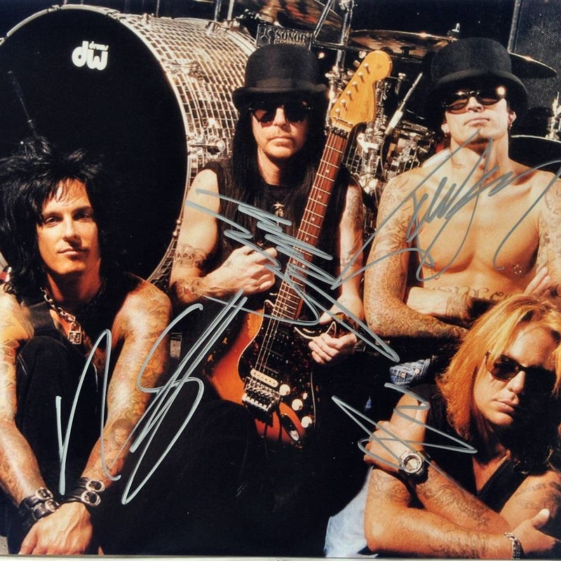 Mick Mars - Etsy