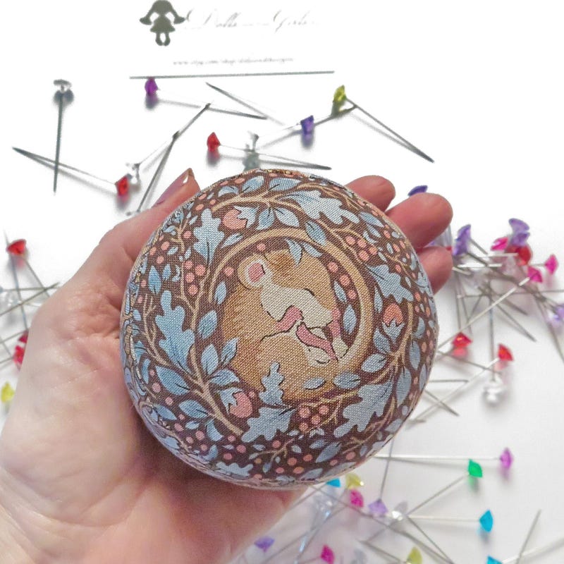 Mouse Pincushion - Etsy