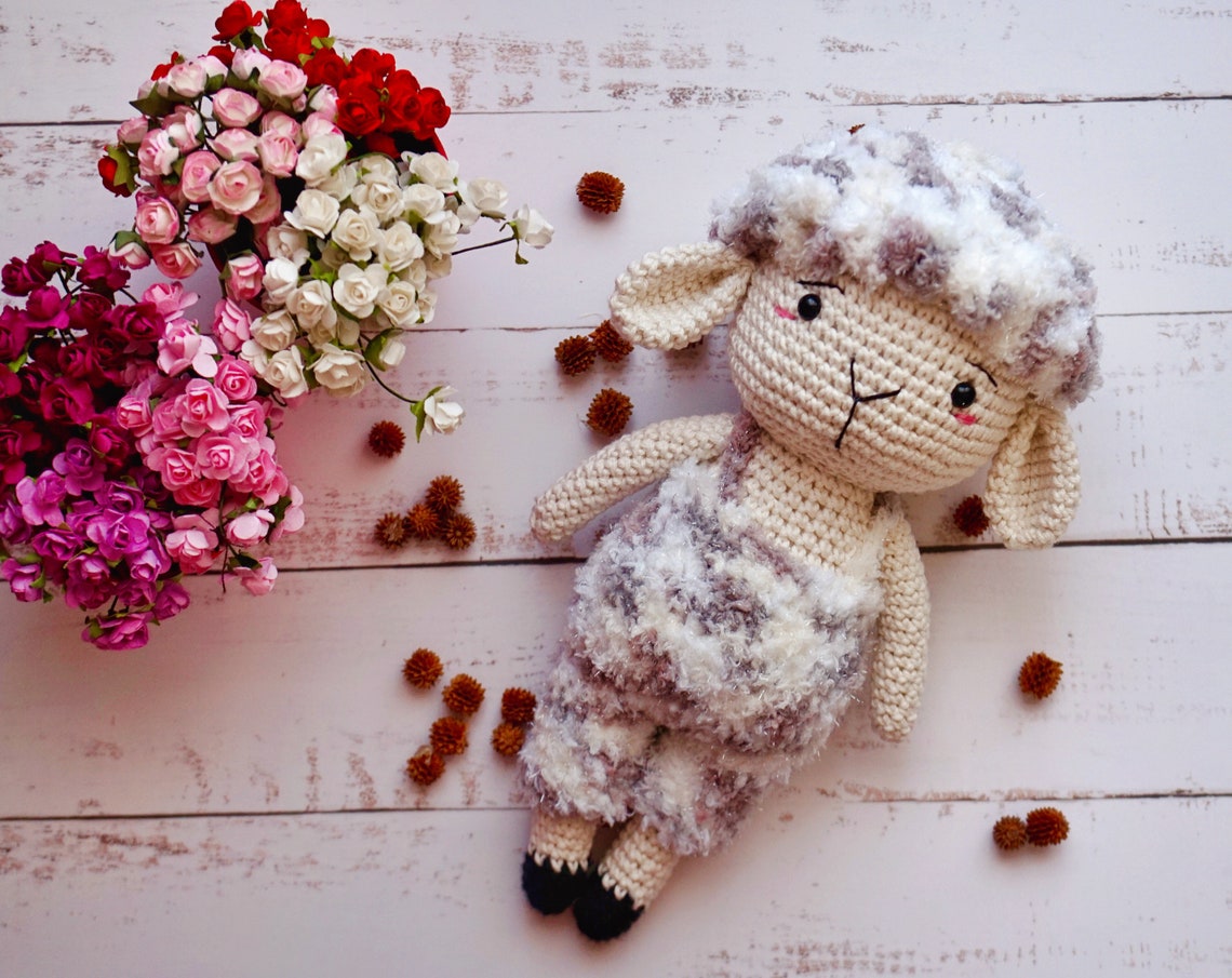 Pattern: Oveja Beelinda - Amigurumi Sheep Crochet Pattern and Tutorial ...