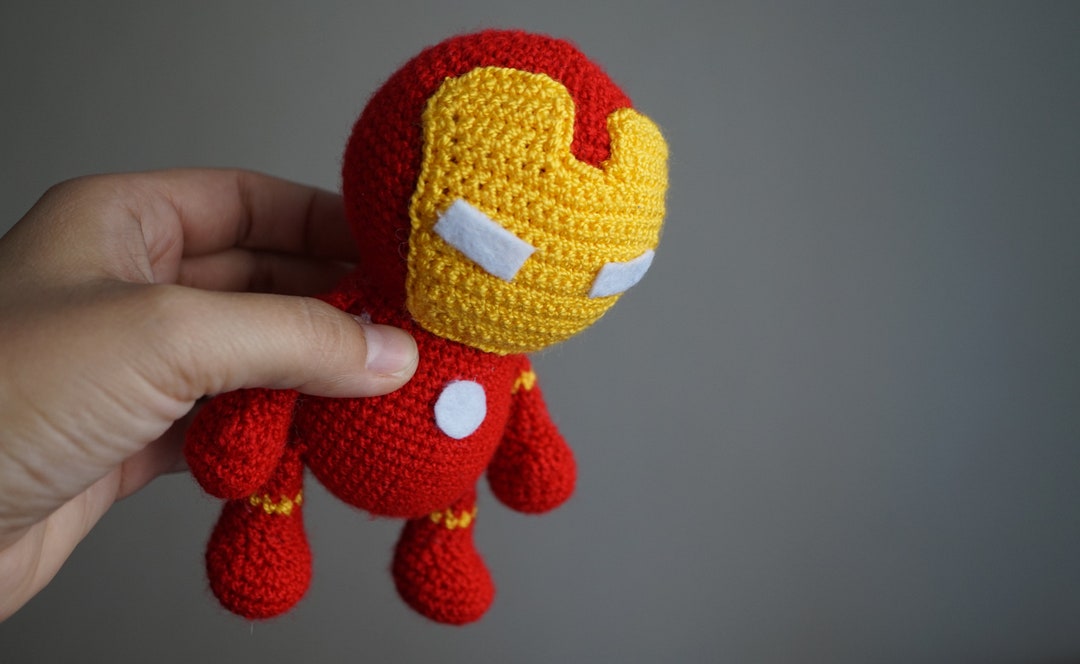Pattern: Iron Man - Amigurumi Iron Man Crochet Pattern and Tutorial ...