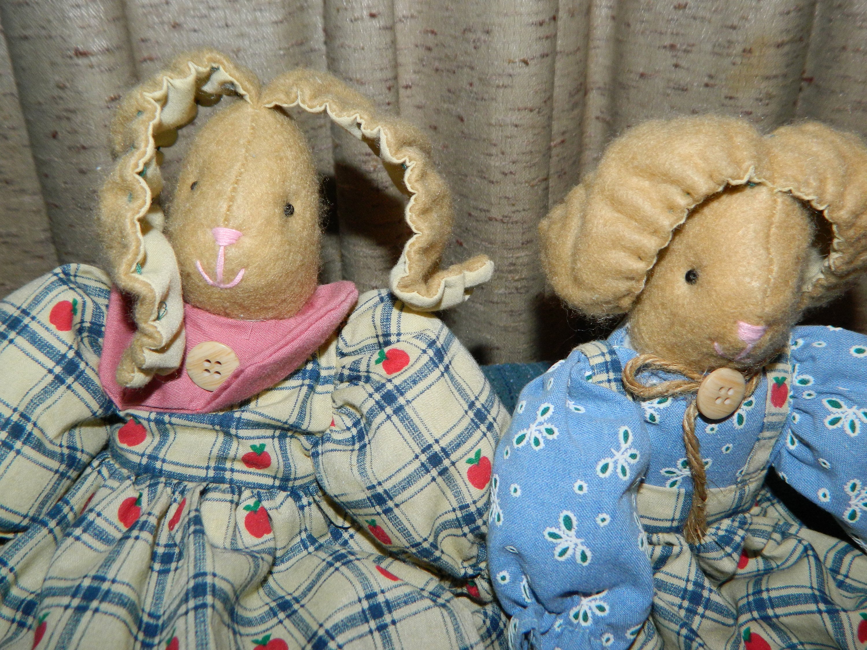 A Vintage Pair of Bunny Rabbits. Two Bunnies Have Matching - Etsy