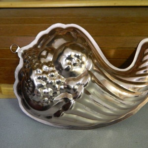 Cornucopia Made of Aluminum Anodized or rose Tinted Jello Mold - Etsy
