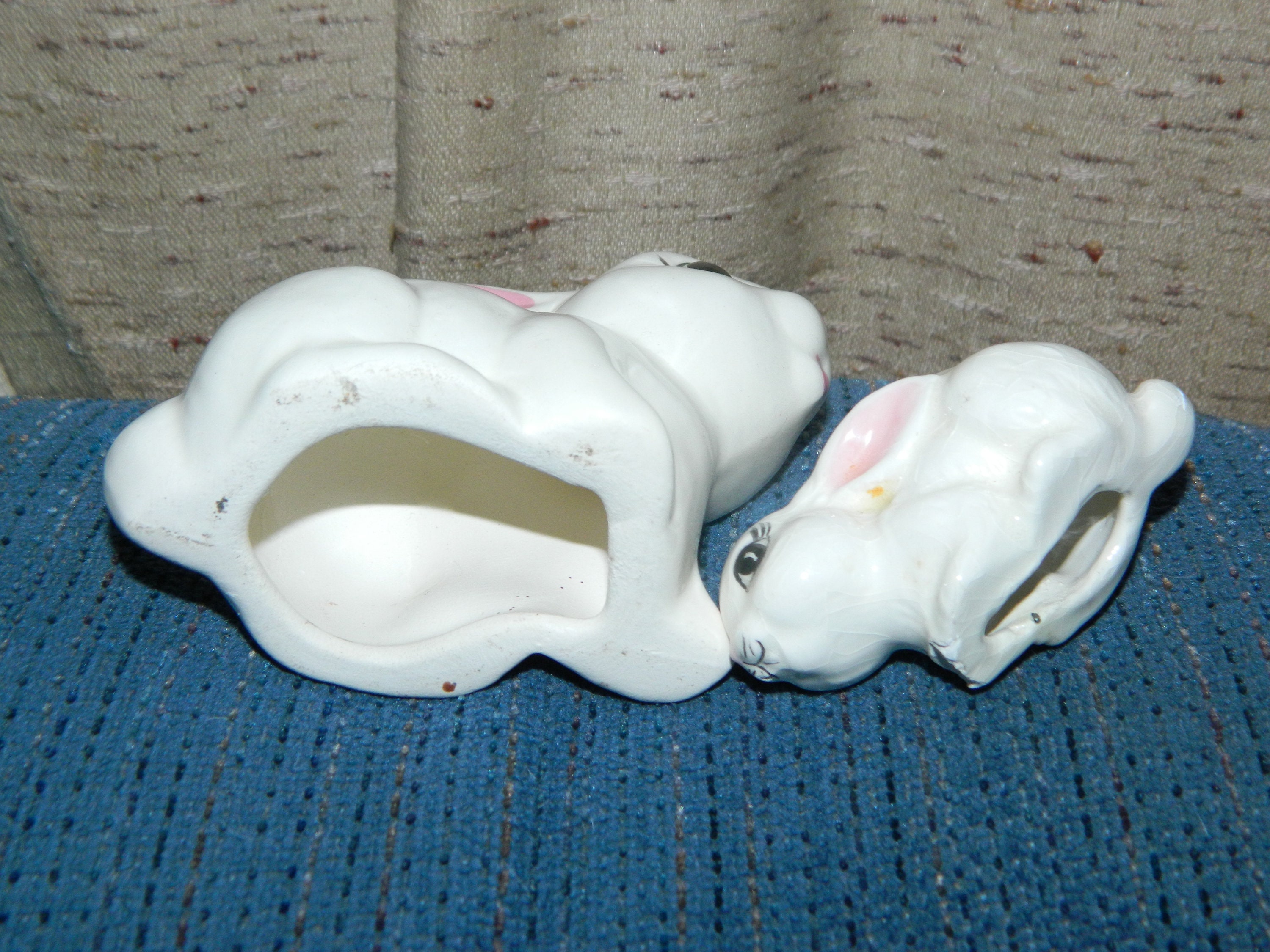 A Vintage Set of Easter Rabbit Figurinescutenglossymother - Etsy