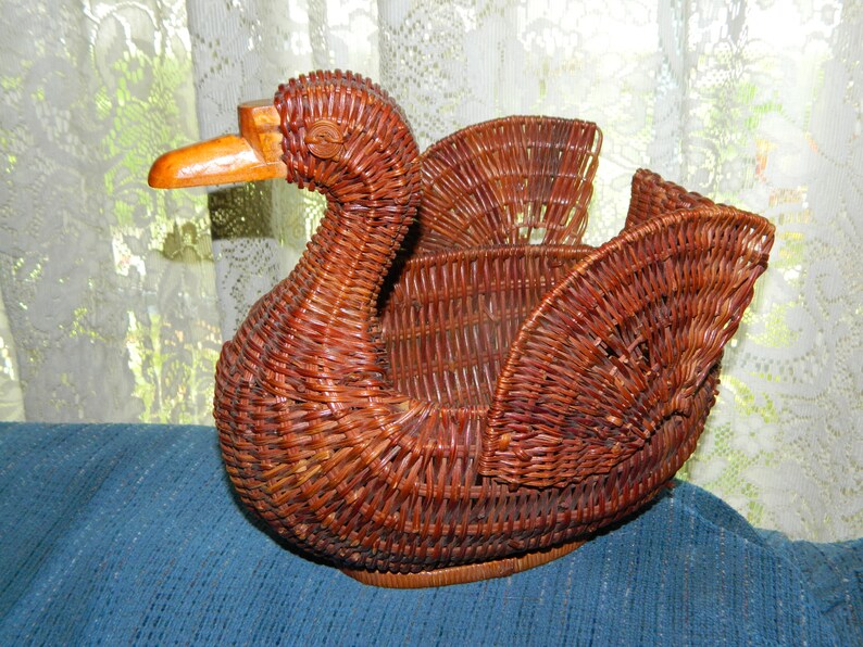 Vintage Wicker Swan Shaped Basket. A Swan Flower or Greenery | Etsy