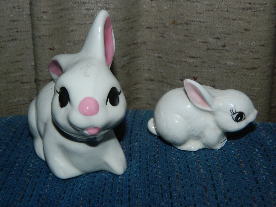 A Vintage Set of Easter Rabbit Figurinescutenglossymother - Etsy