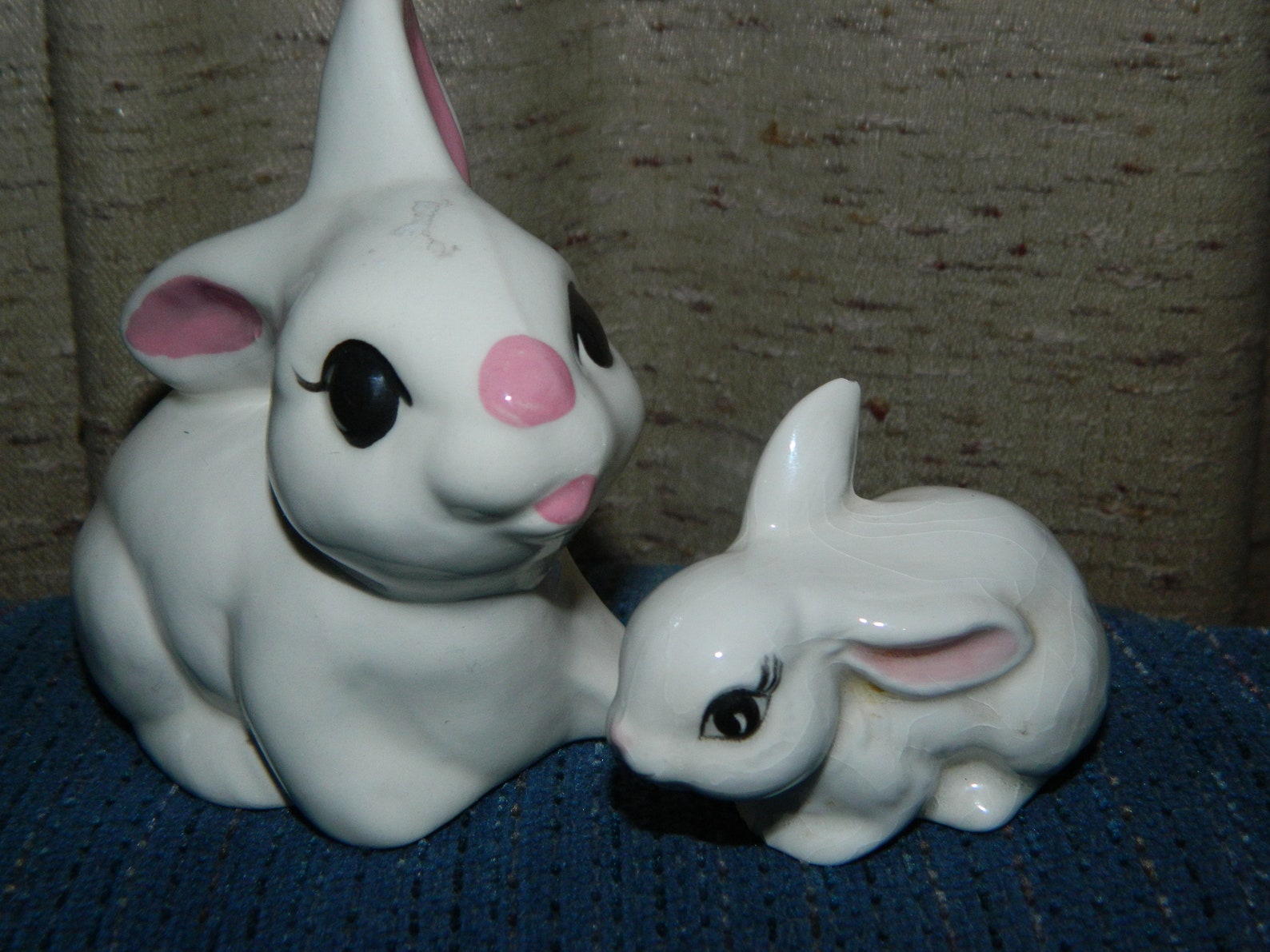 A Vintage Set of Easter Rabbit Figurinescutenglossymother - Etsy