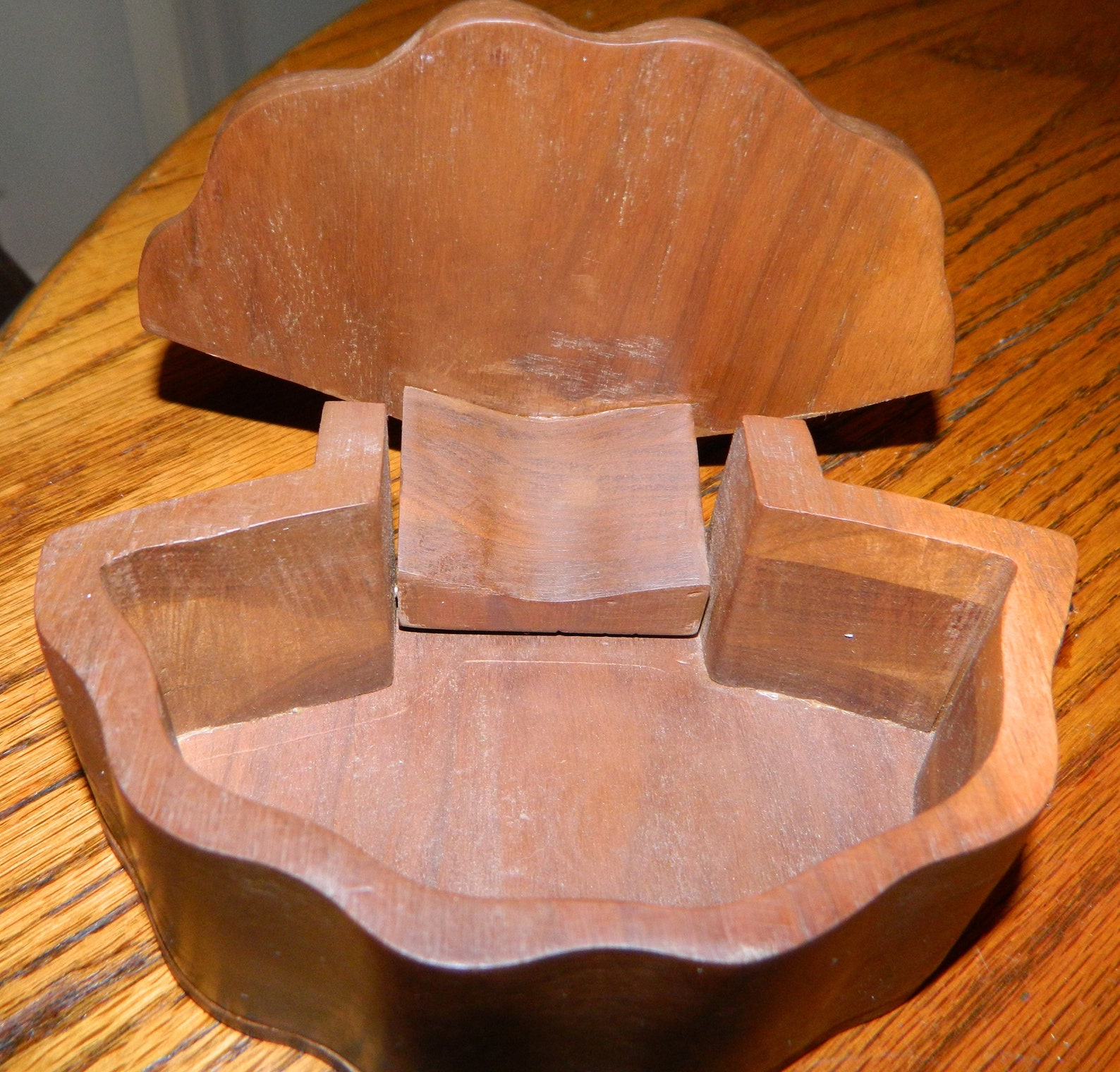 A Vintage Native Walnut Box, A Hand Crafted Small Box by Crockett Bean ...