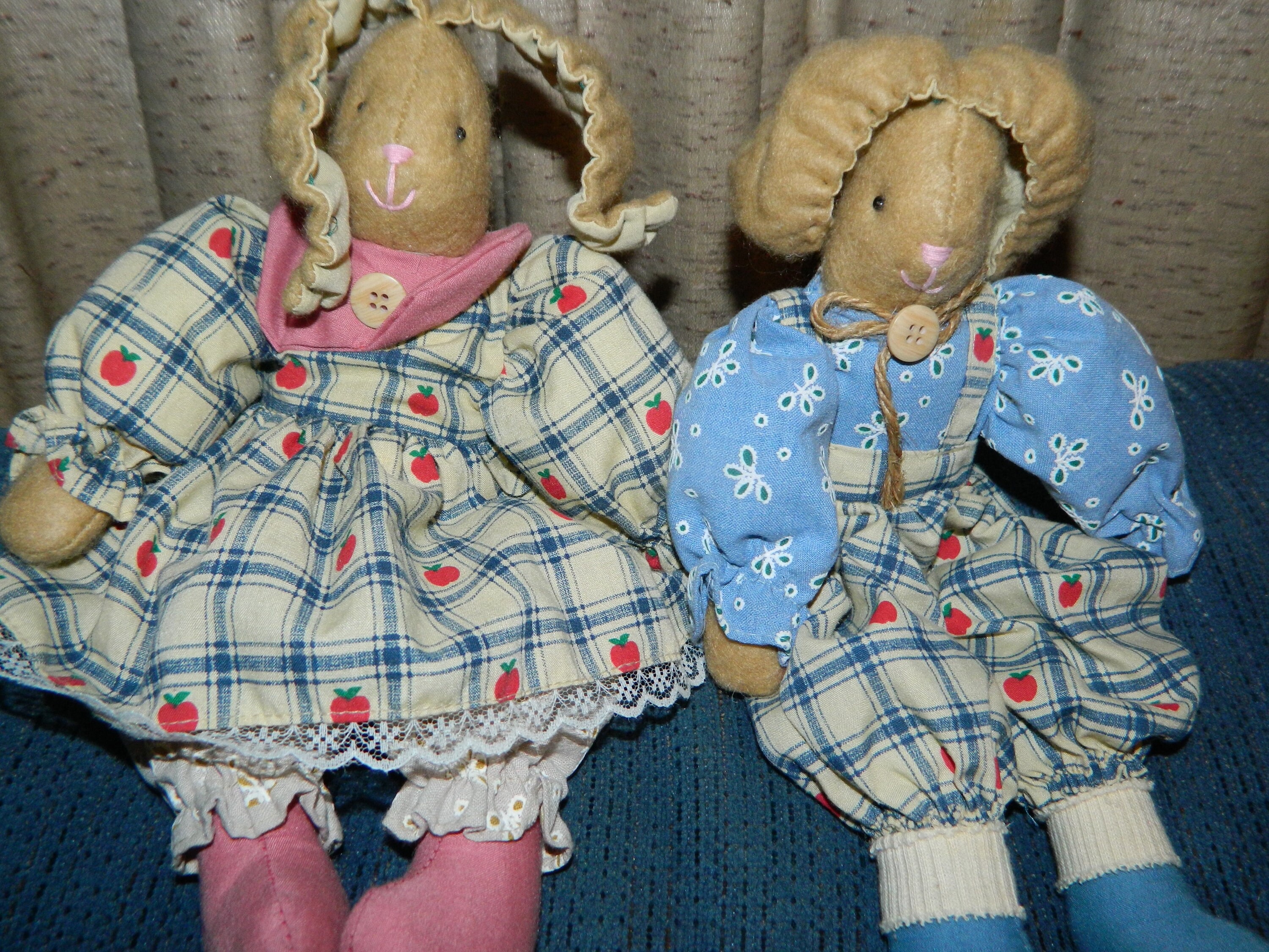A Vintage Pair of Bunny Rabbits. Two Bunnies Have Matching - Etsy