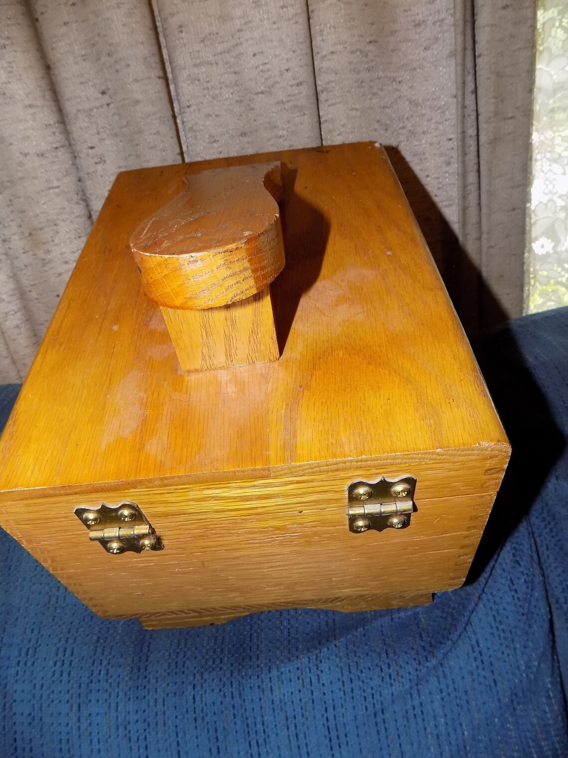 Griffin Shinemaster Wooden Shoe Shine Box. A Shoe Valet to Keep ...