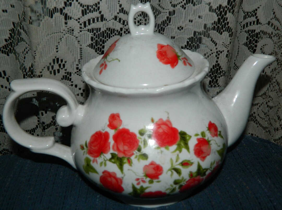 A Vintage White Floral Teapot W/red Roses. A Nice & Glossy White Teapot ...