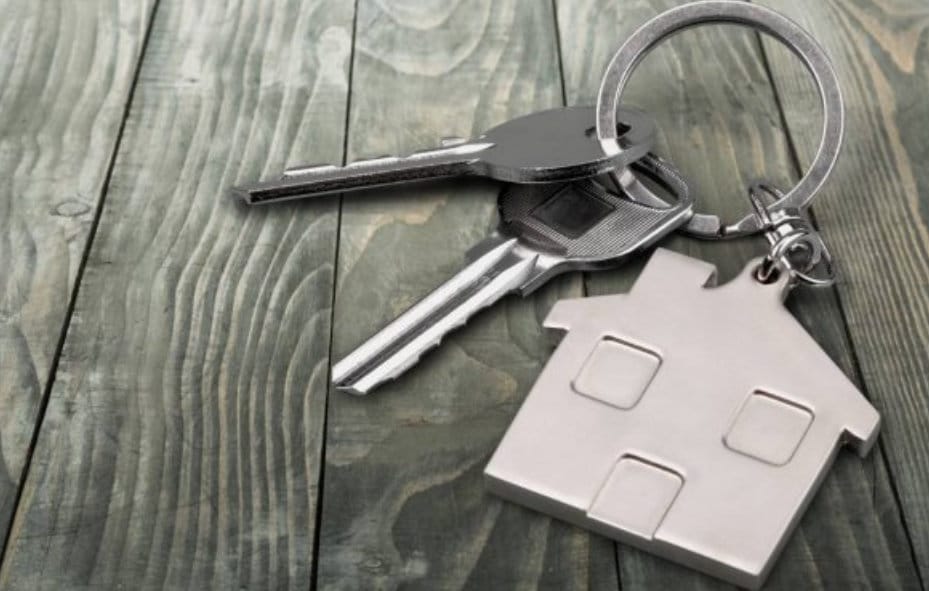 Personalized House Shaped Keychain - Etsy