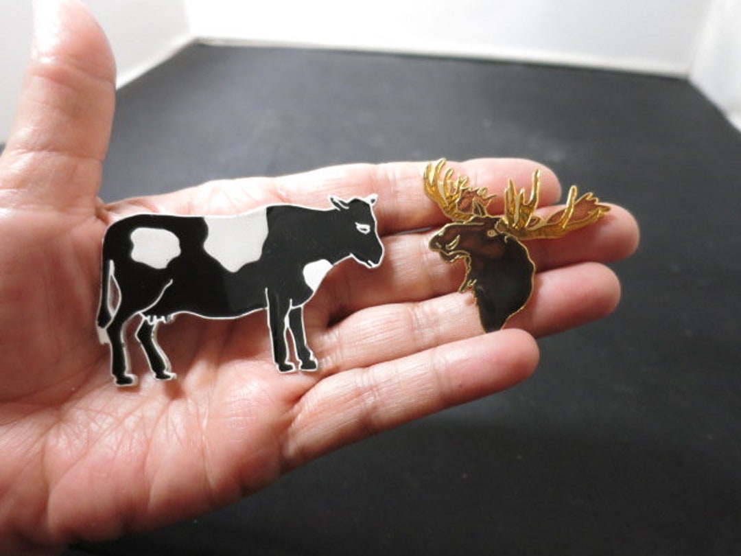 Vintage Cow Pin Unsigned Vintage WM Spear 1985 Moose Pin Signed Choice ...