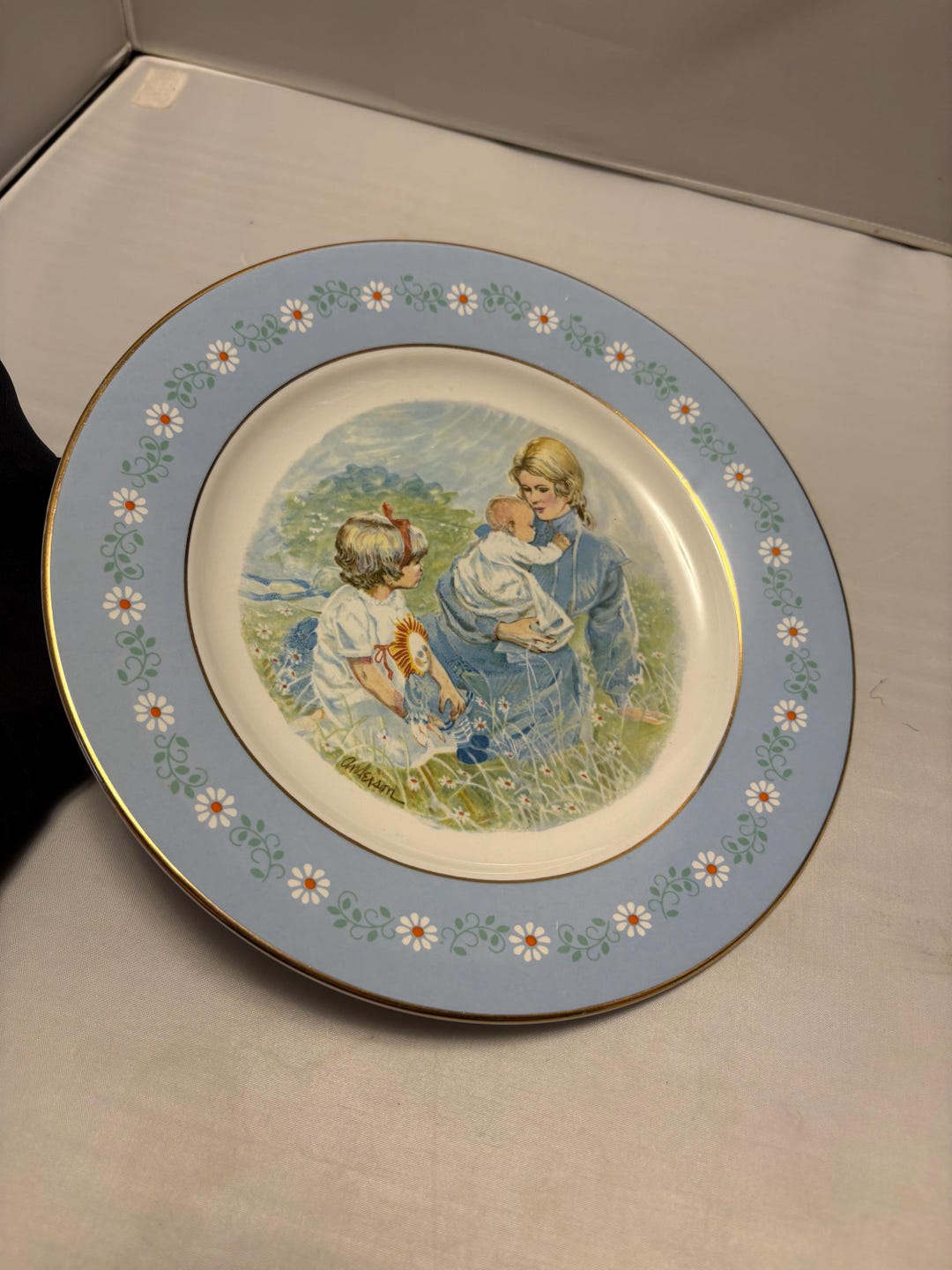 Avon "tenderness" Commemorative Plate, 1974 Special Edition, 9 3/8" - Etsy