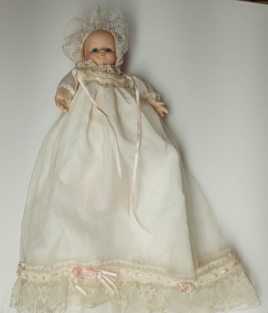 Vintage Yes Jesus Loves Me Musical Porcelain Baby Doll Wind up With ...
