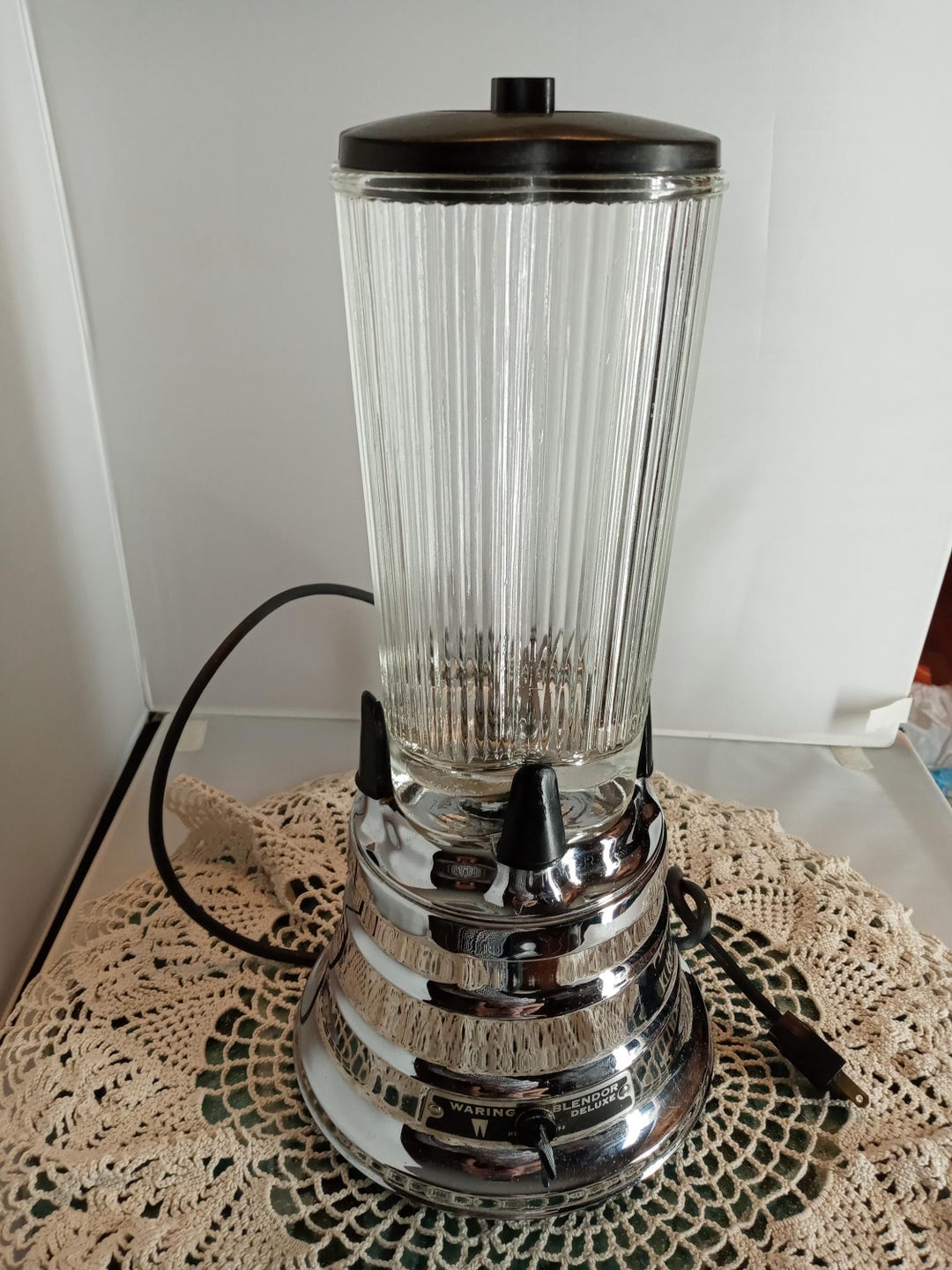 Waring Blender With Pyrex Glass Pitcher Model 702B Works 2 Speed Motor ...