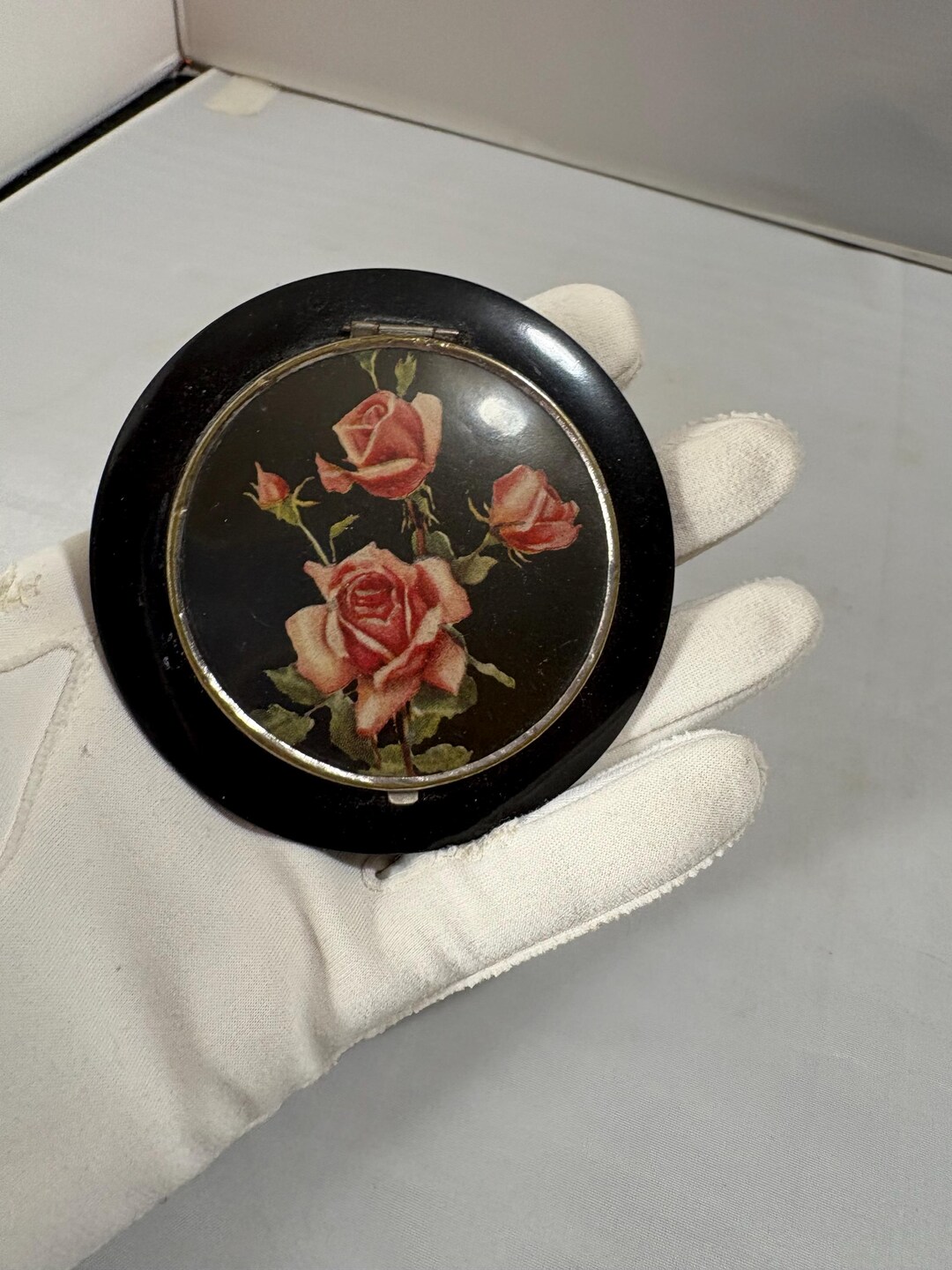 Black Bakelite Powder Compact With Rose Floral Motif - Etsy