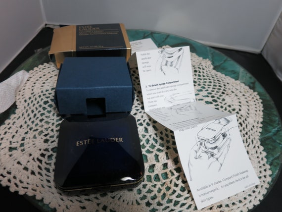 Vintage Estee Lauder Compact with double perfume make… - Gem