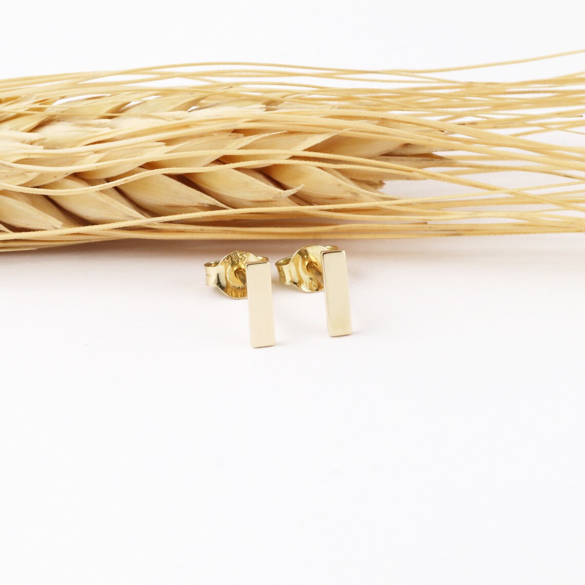 Solid Gold Rectangle Stud Earrings: Minimalist Geometric Jewelry - Etsy