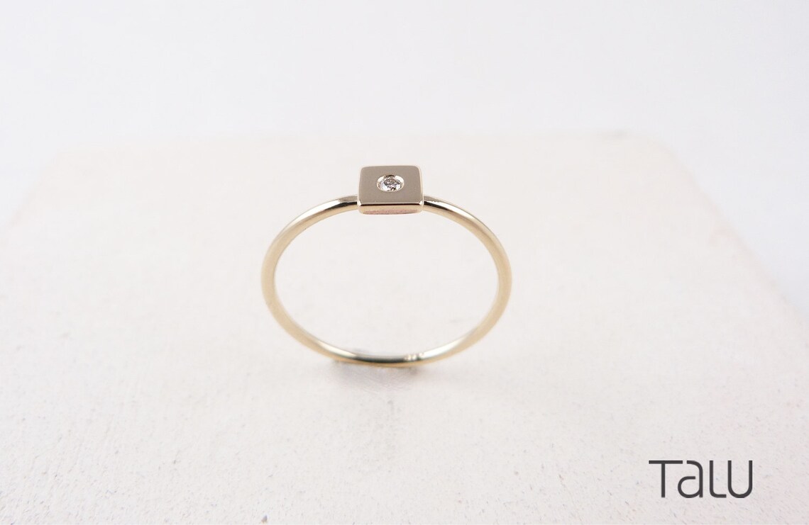 Simple Band With Gold Square With a Small Diamond Gold Shape - Etsy