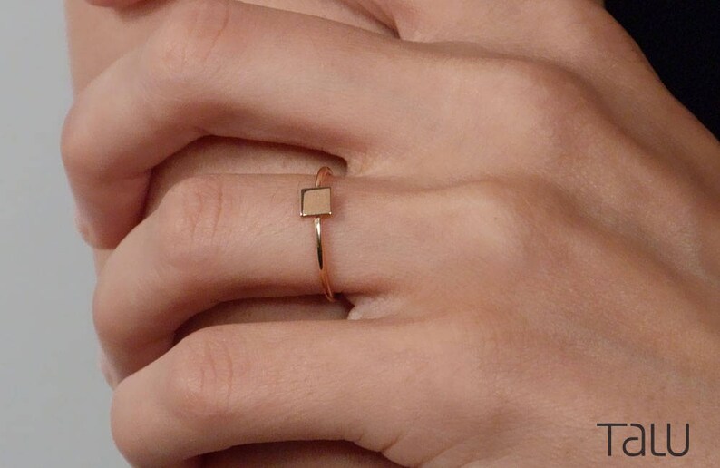 Gold Ring With Square Everyday Geometrical Design for Woman - Etsy