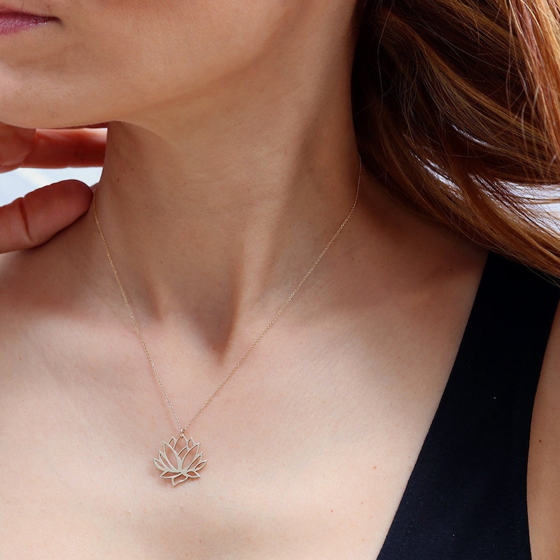 Lotus Necklace - Etsy