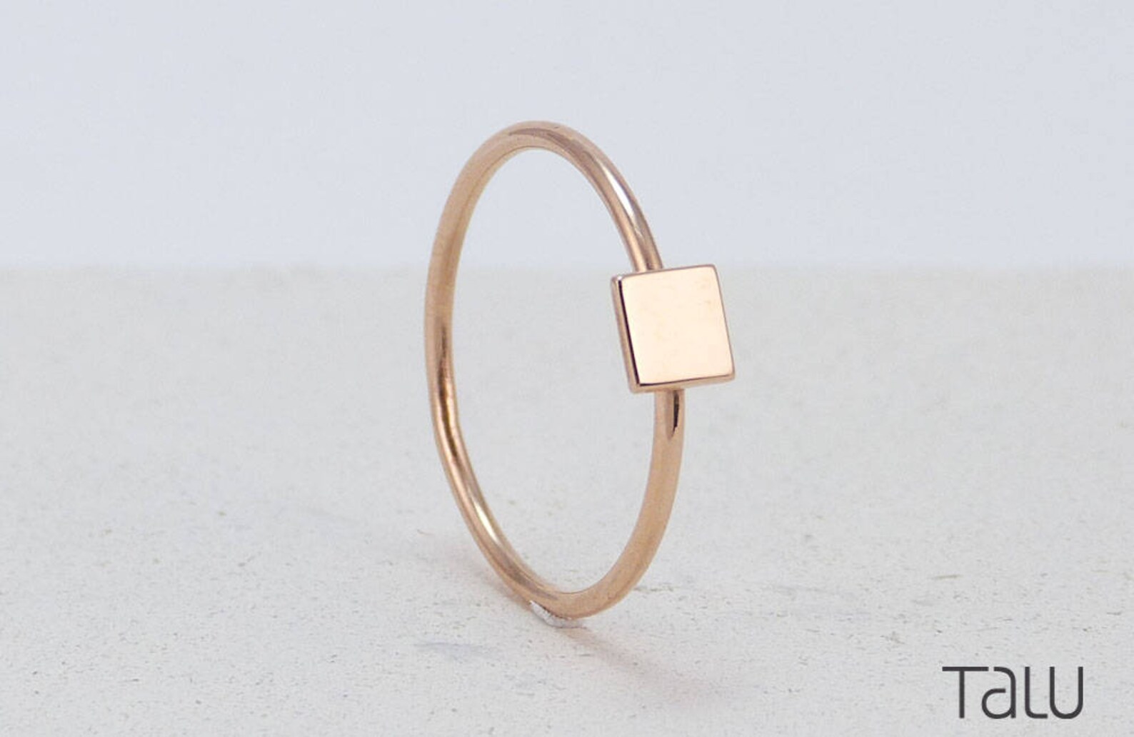 Gold Ring With Square Everyday Geometrical Design for Woman - Etsy