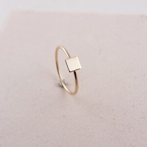 Gold Ring With Square Everyday Geometrical Design for Woman - Etsy