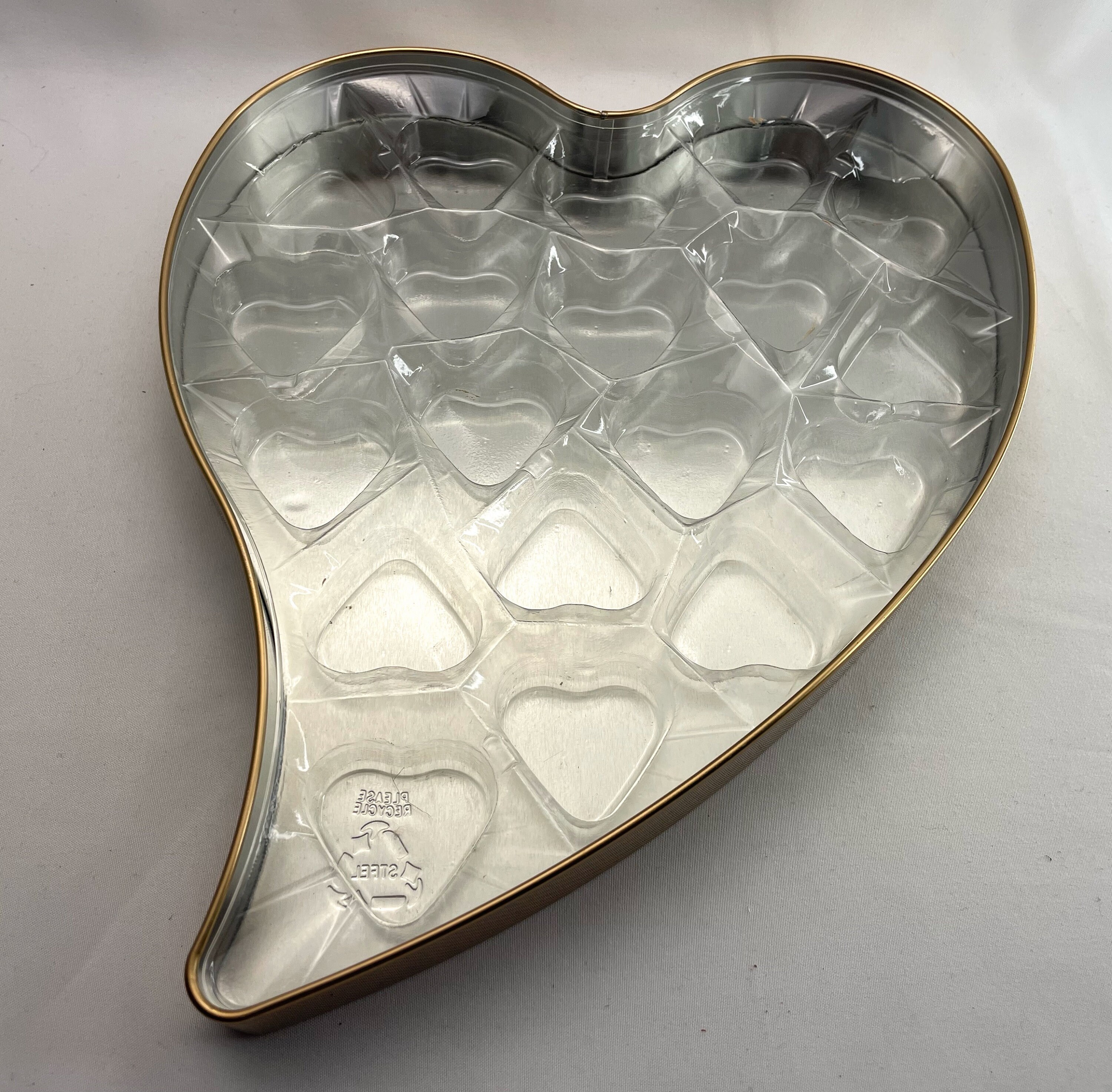 Valentine Heart Box to Repurpose. Can Use for a Gift or Product. Candy ...