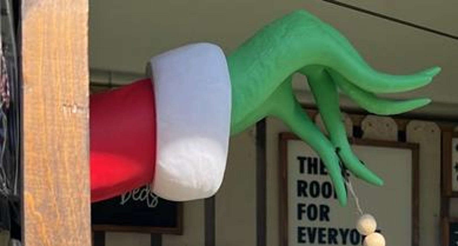 3D Printed Grinch Hand - Etsy