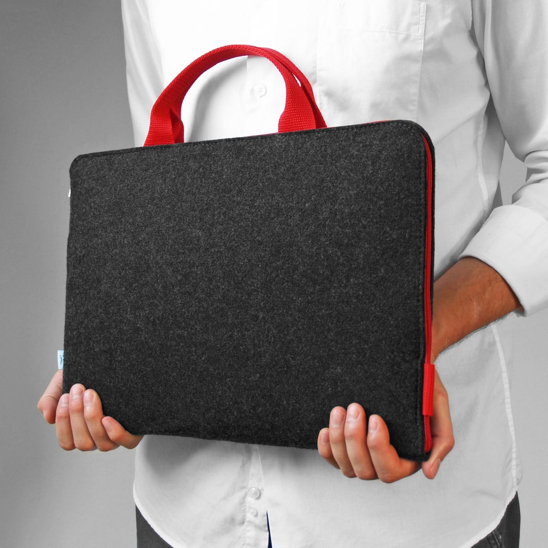 FELT LAPTOP SLEEVE With Hands Dark Gray Synthetic Felt Cover Red Zipper ...