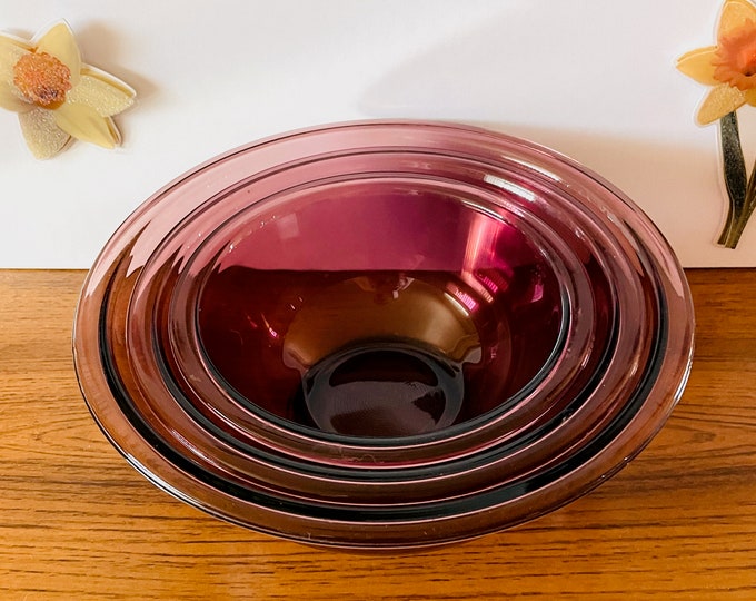 Originals Pyrex Cranberry Mixing Bowl Set, 3 Pyrex Cranberry Nesting ...