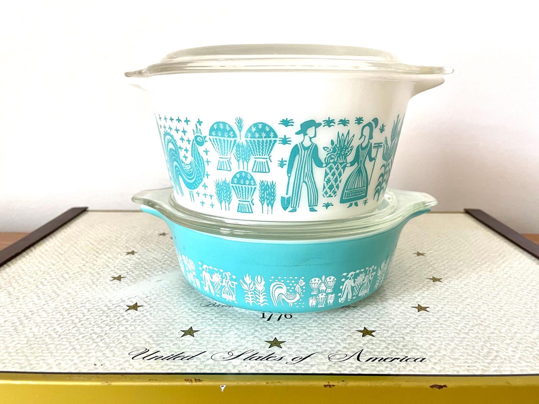 Turquoise Pyrex Amish Butterprint 471 and 473 Casseroles, Pyrex ...
