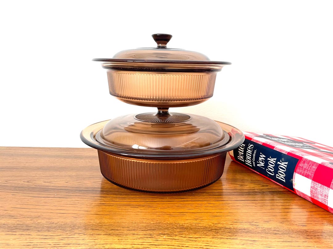 Pair Pyrex Amber V-33 & V-31 Casseroles, Pyrex Vision Amber 1 Quart and ...