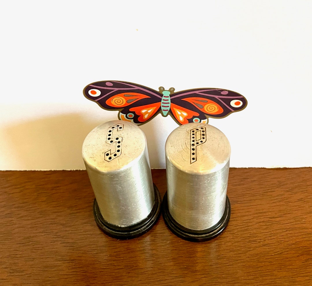 Vintage 50s Aluminum Salt and Pepper Shakers (small, Brushed Finish) - Etsy