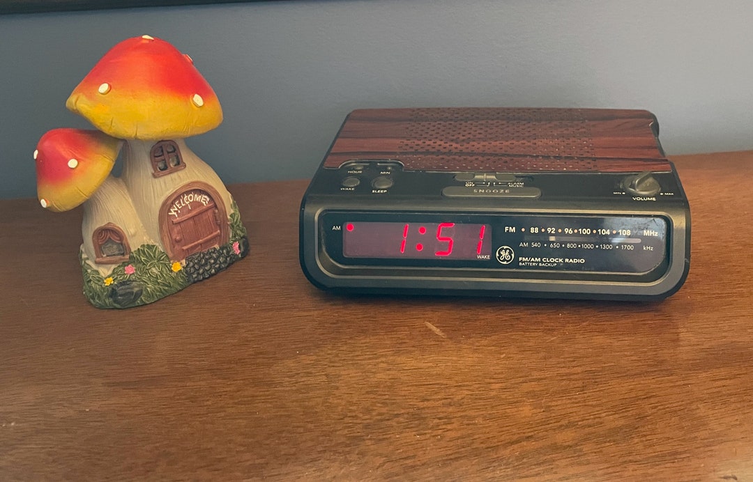 Vintage 1980's GE Digital Alarm Clock Radio AM/FM Model - Etsy